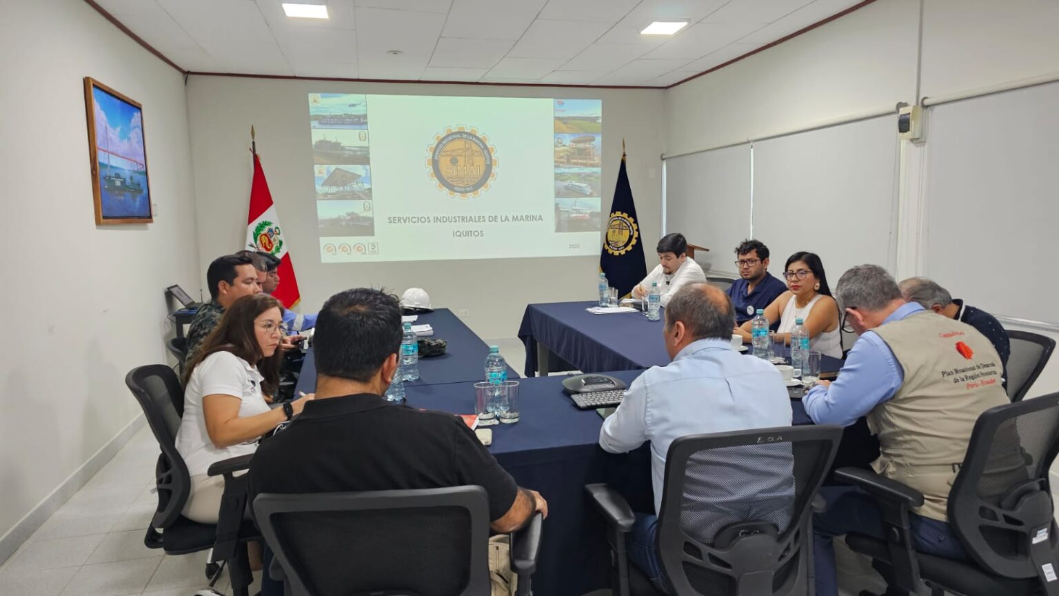 Reunión técnica en SIMA Iquitos impulsa construcción de embarcación ...